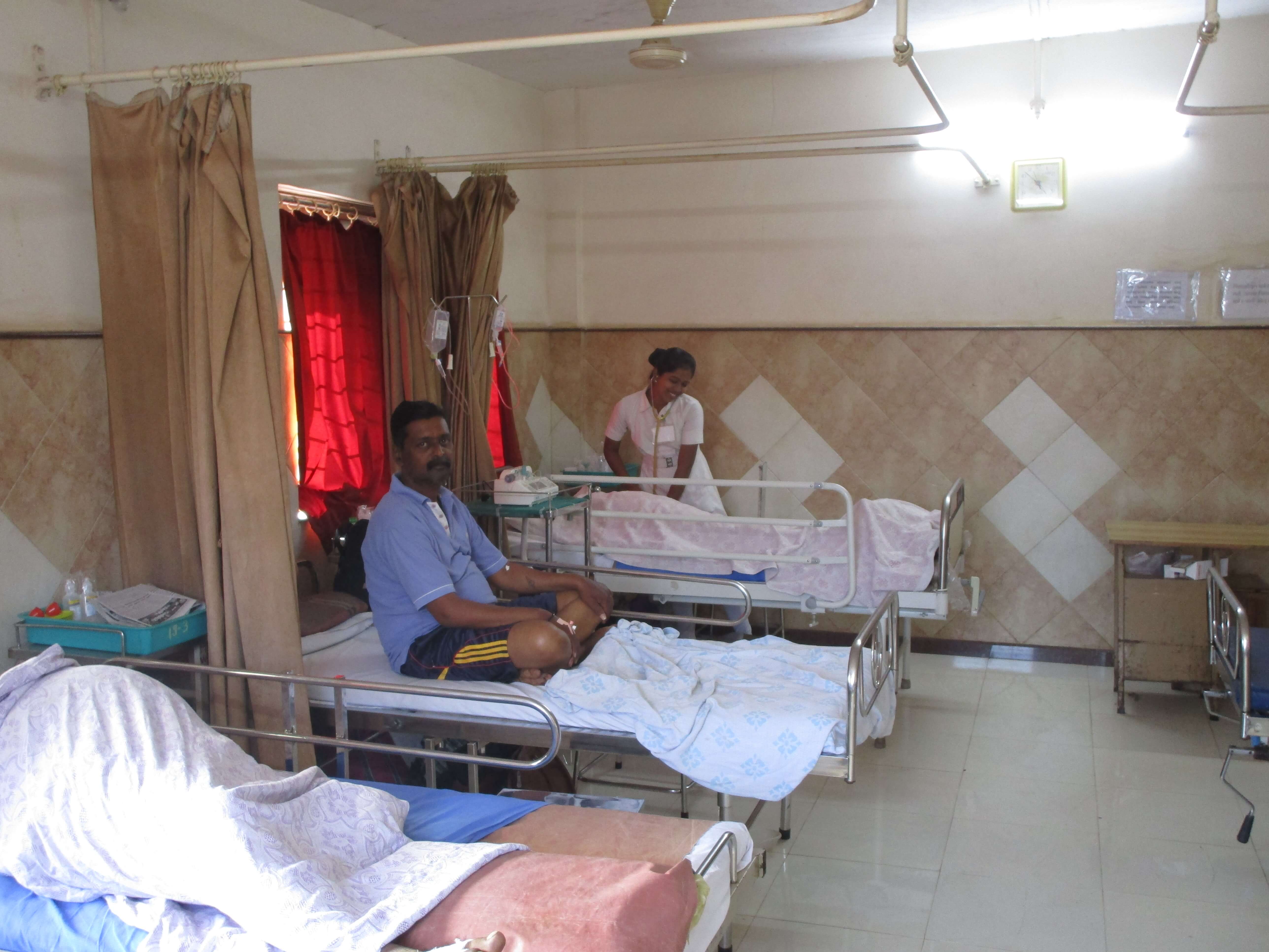 Chirayu Hospital